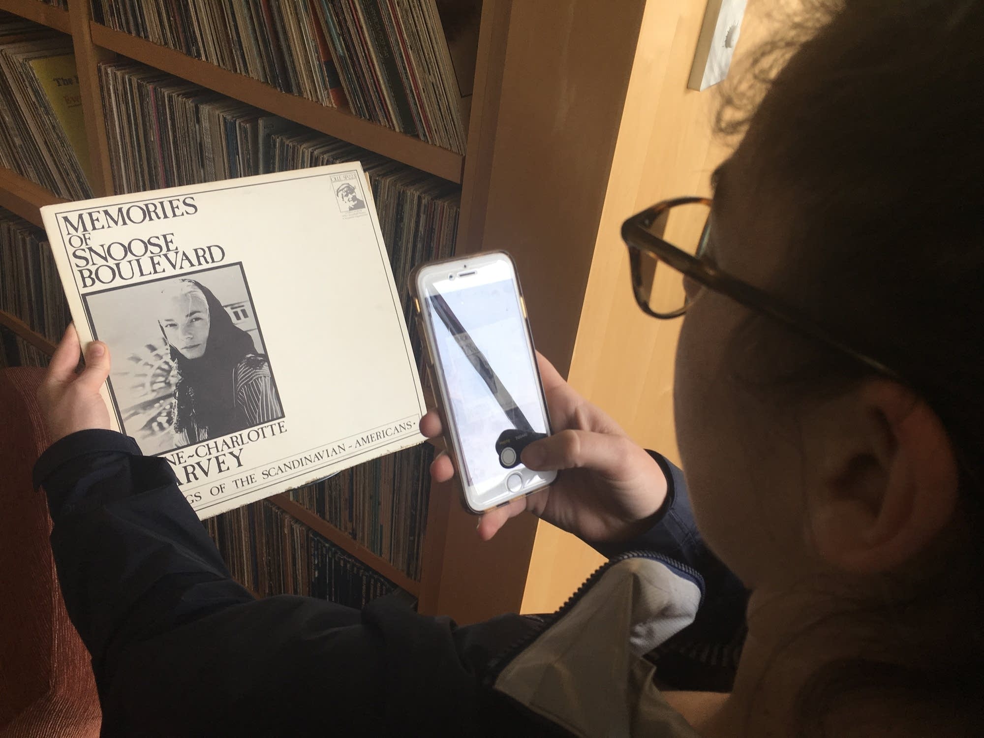 Music News: New app plays an album when you point your phone at its cover