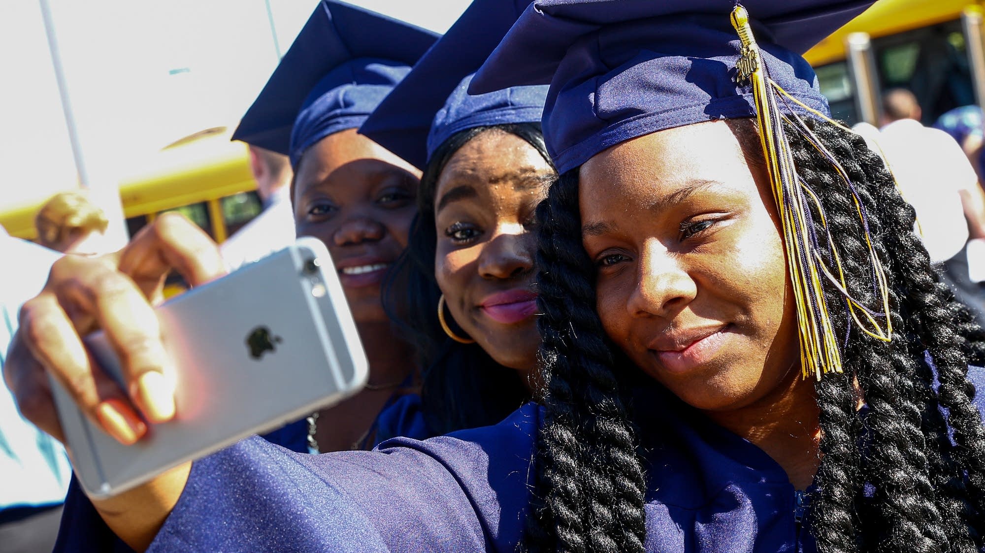 In a pandemic, college students major in uncertainty | MPR News