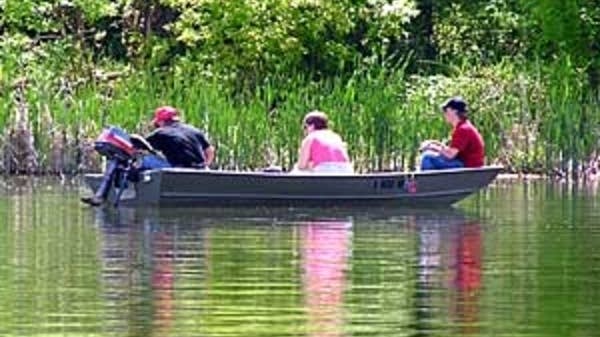 On Dead Lake, property owners survive development battle | MPR News