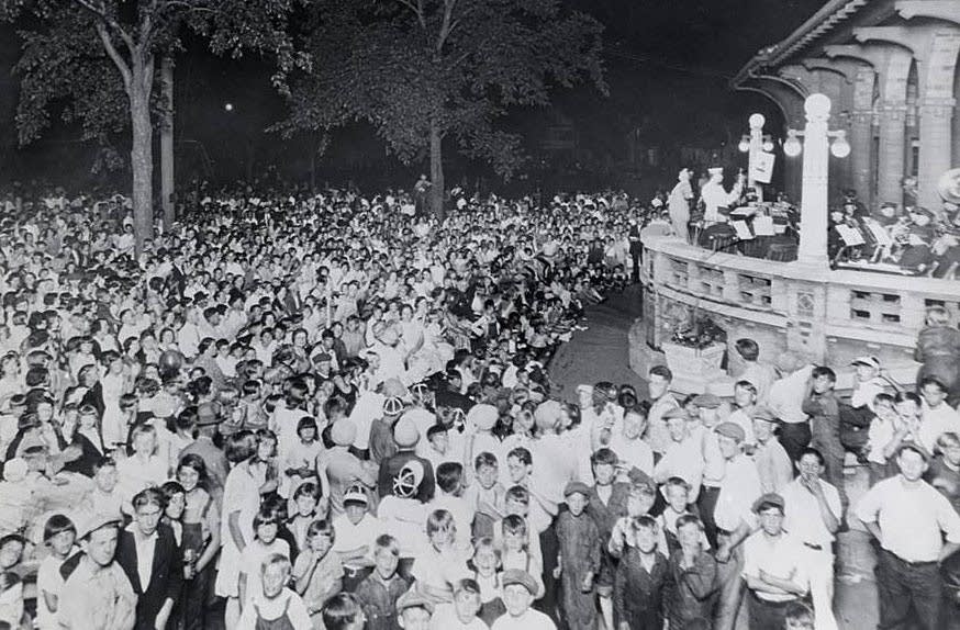 Reviving the 'community sing' tradition: Minnesota Sounds and Voices ...