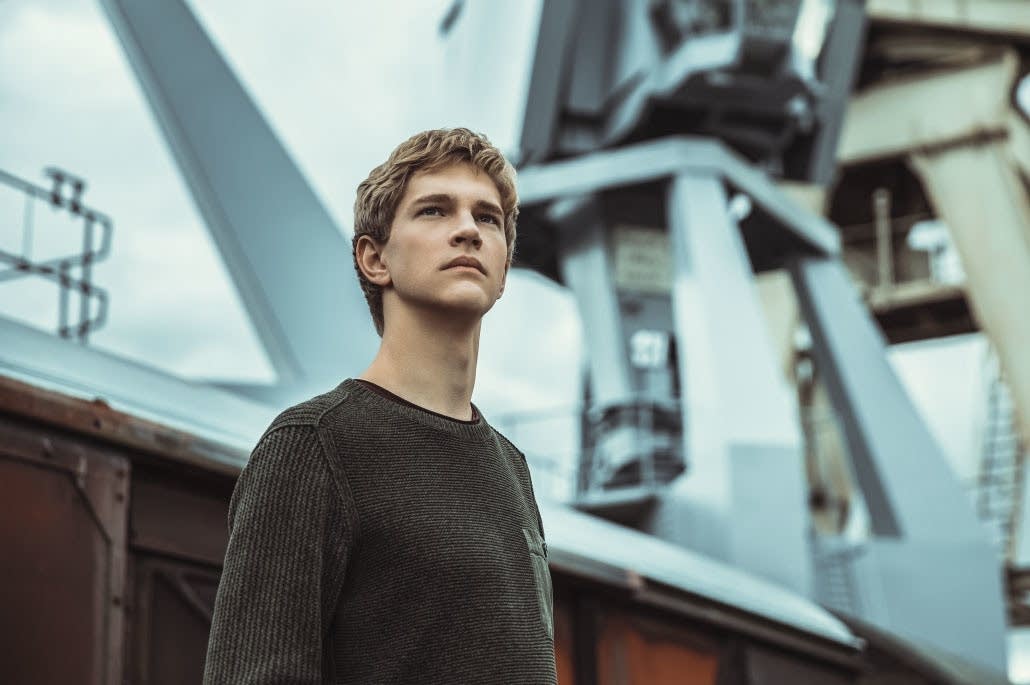 New Classical Tracks: Pianist Jan Lisiecki brings Mendelssohn ...