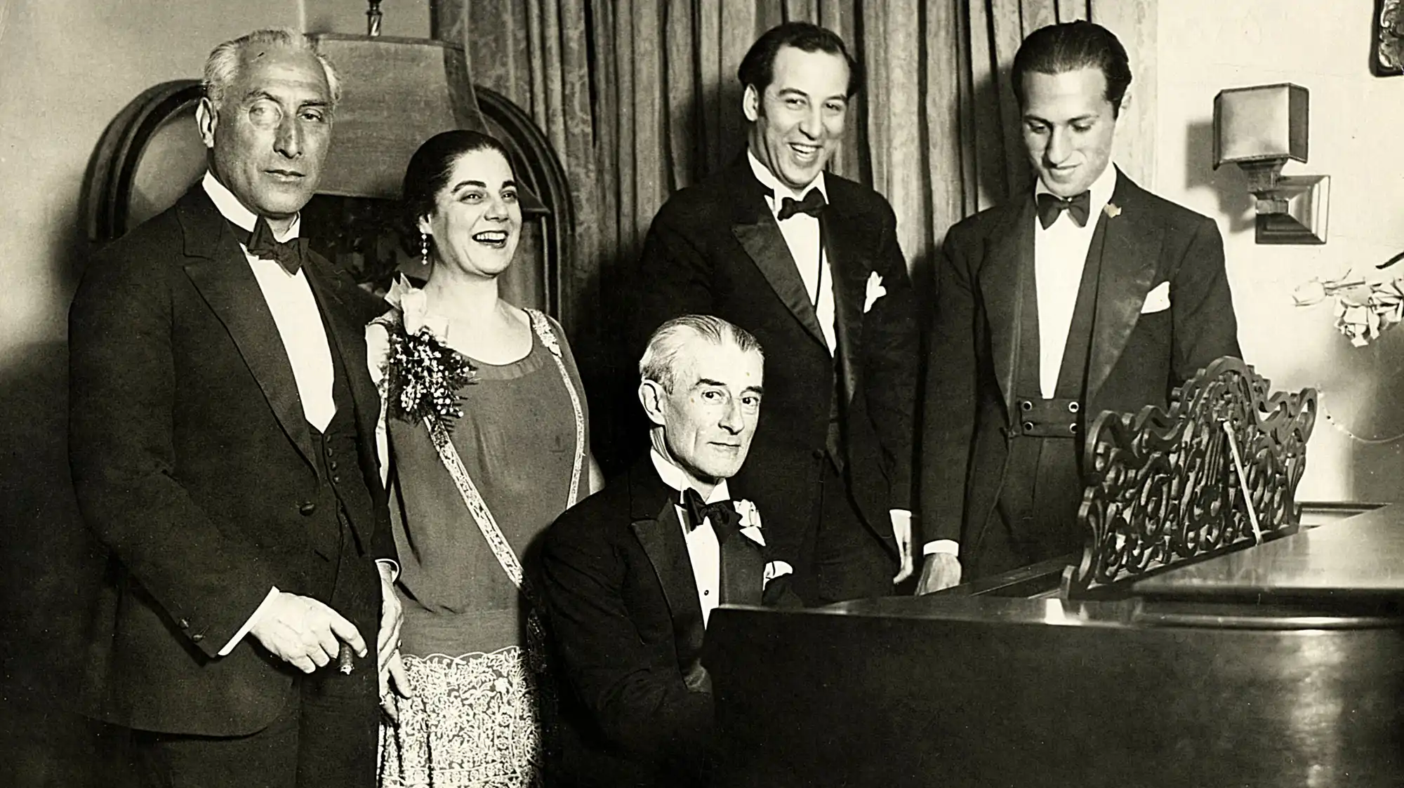 Ravel hangs out with Gershwin
