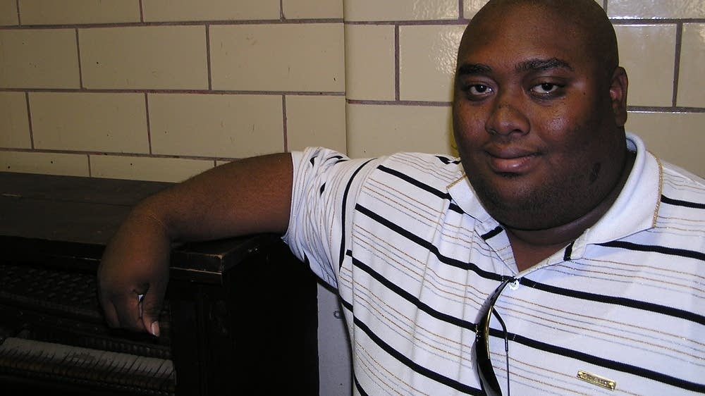 Alabama native sings over second chance | MPR News