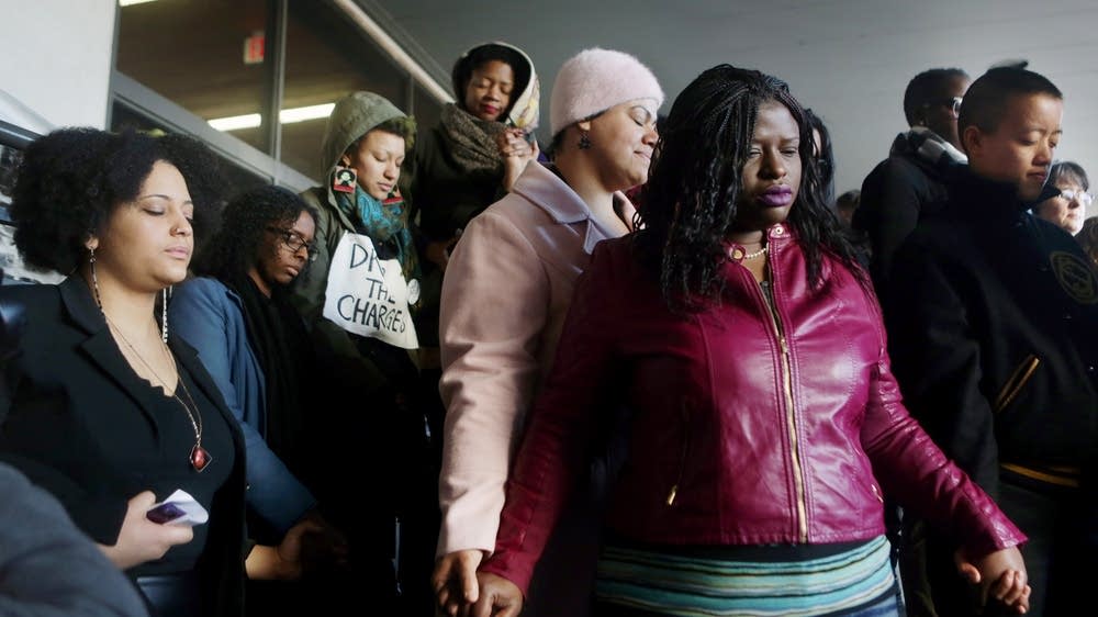 Mall of America demonstrators plead not guilty to charges | MPR News