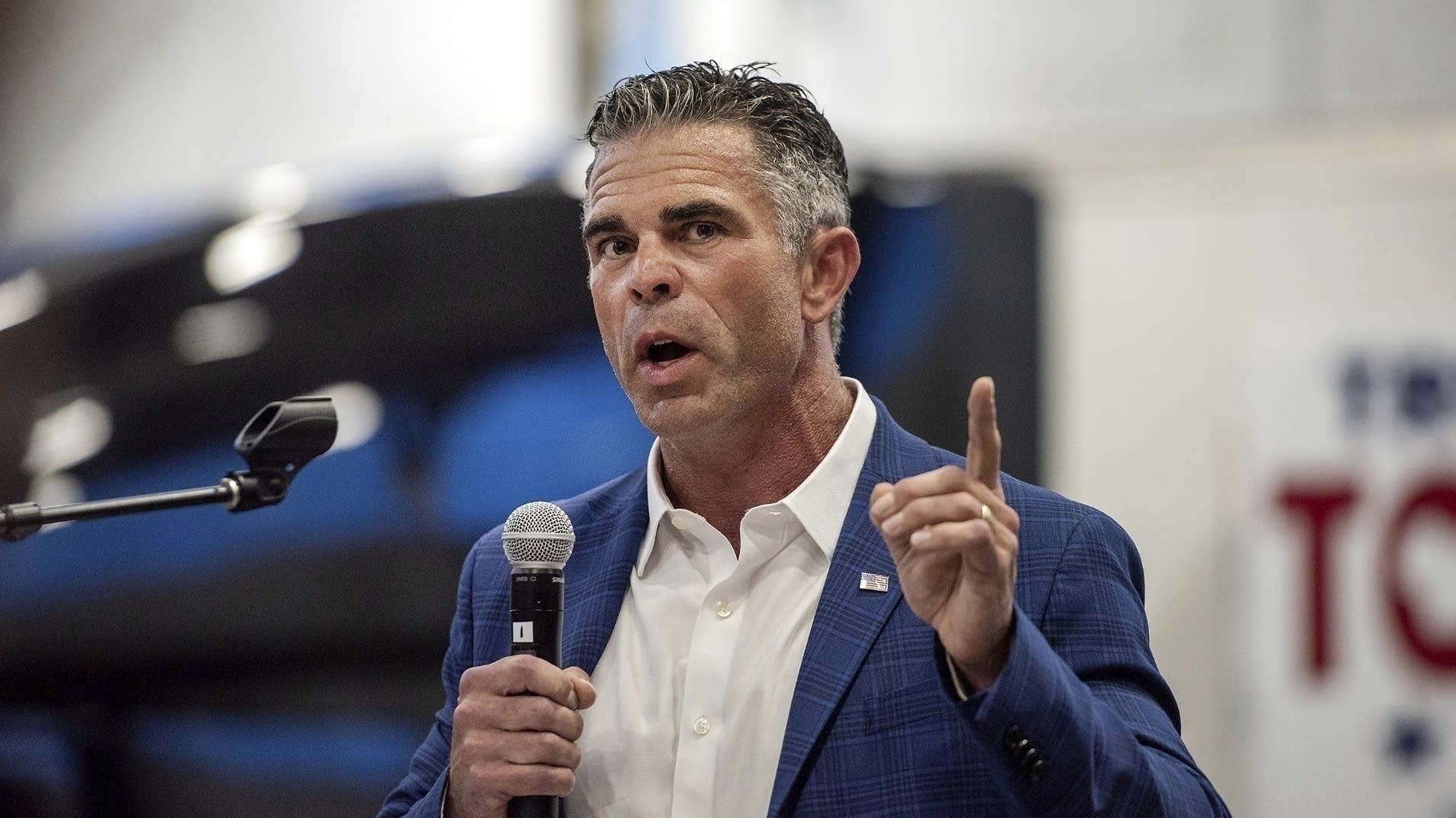 Wisconsin voters to set Senate race and decide on questions limiting ...