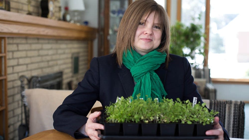 Gardening is 'meditation' for Fiona Quick | MPR News