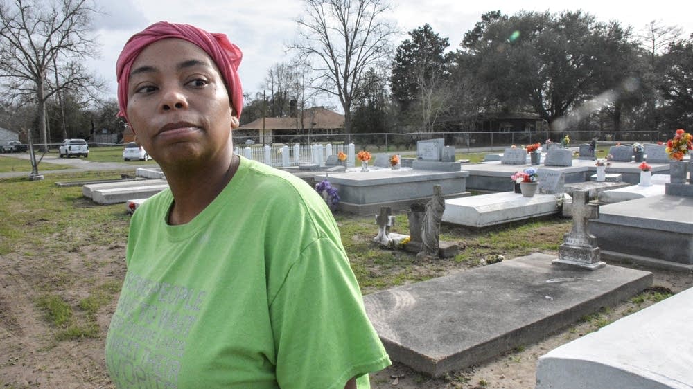 History shows slavery helped build many U.S. colleges and universities ...