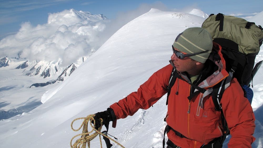 Minn. explorer says he's first to hit both poles, Everest in same year ...