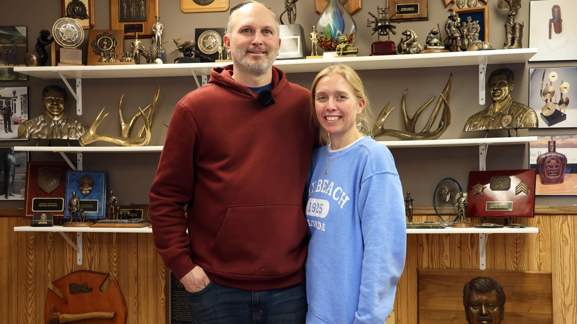 Minnesota sculptor forges a passion for people who put their lives on ...