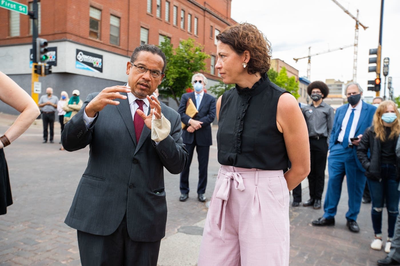 Centennial remembrance of Duluth lynchings subdued — but hopeful | MPR News