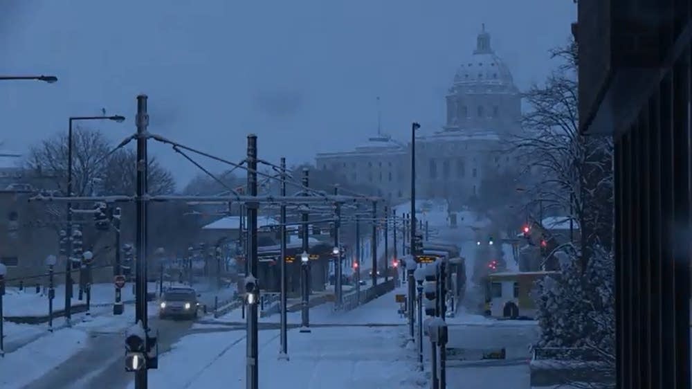 Video: More than 6 inches of snow, in 46 seconds | MPR News