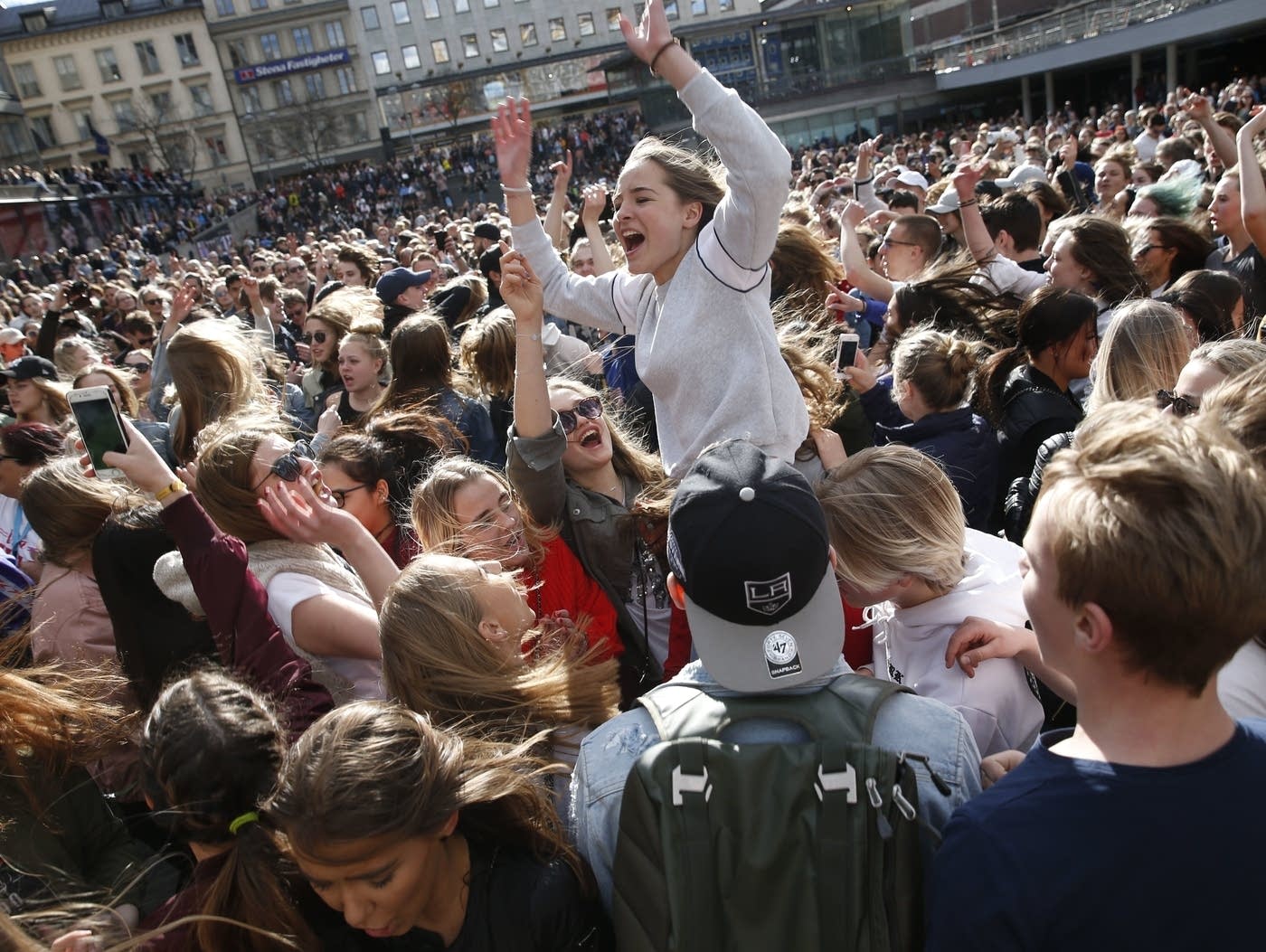 Music News: Avicii fans mourn, celebrate legacy with massive outdoor ...