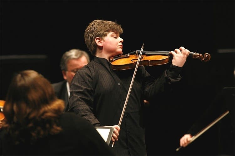 Vivaldi's 'Spring' featuring Chad Hoopes on violin