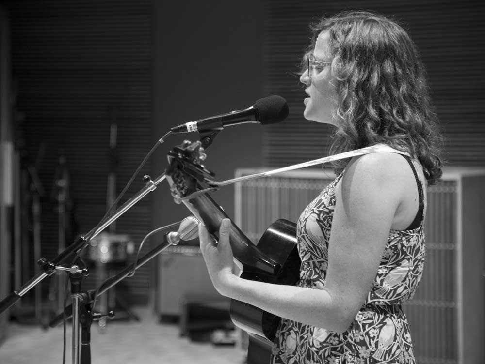 Miss Tess performs in the Radio Heartland studio | The Current