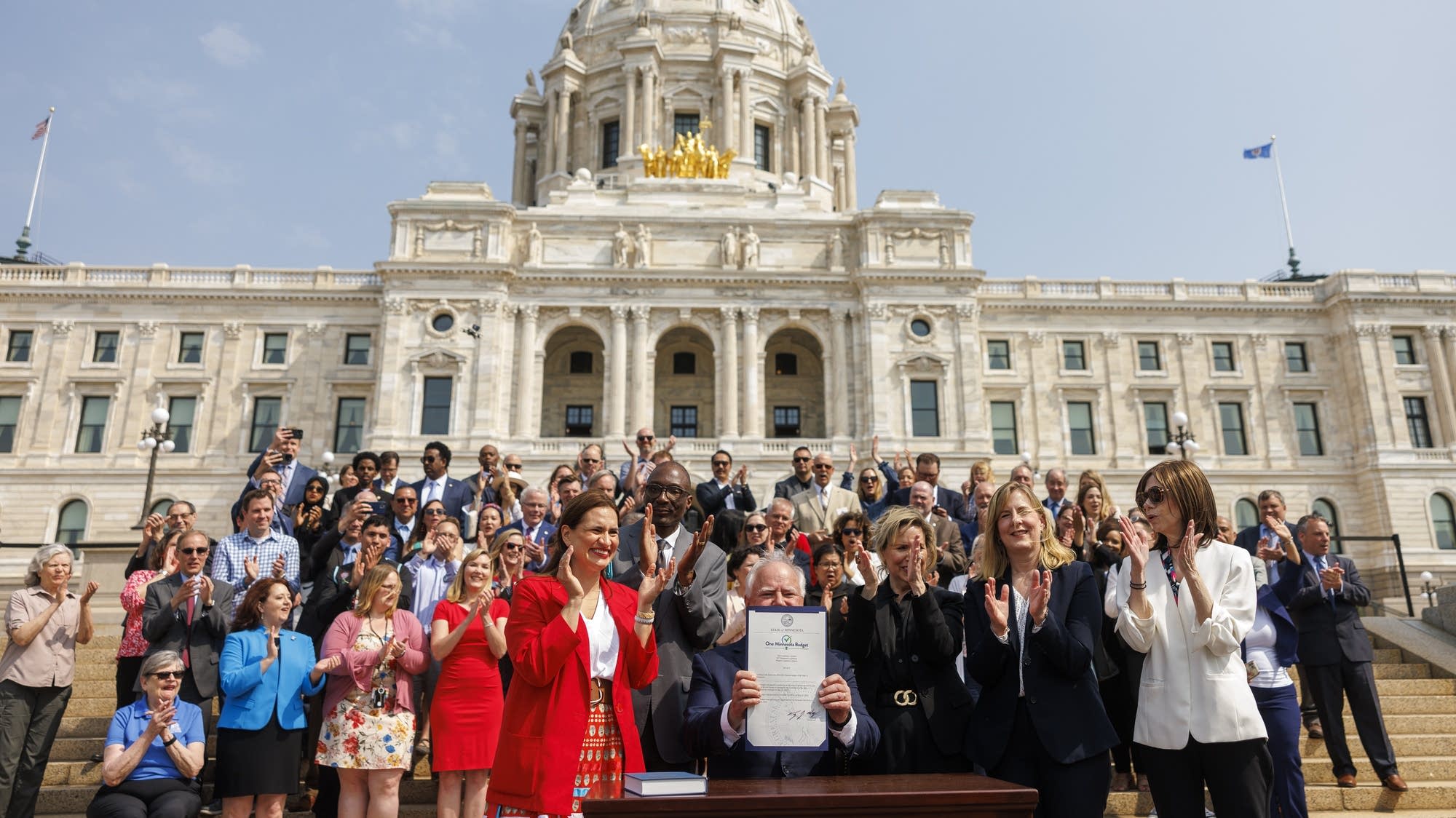 Walz works to frame session outcome: ‘What’s in it for Minnesota ...