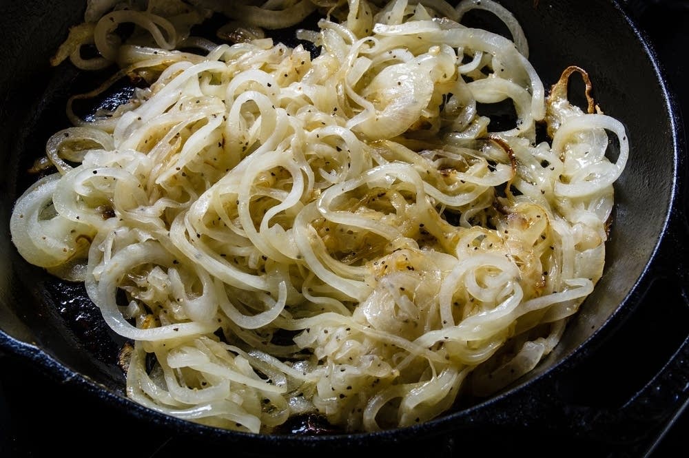 Gold in the kitchen: amp up your cooking with caramelized onions | The ...