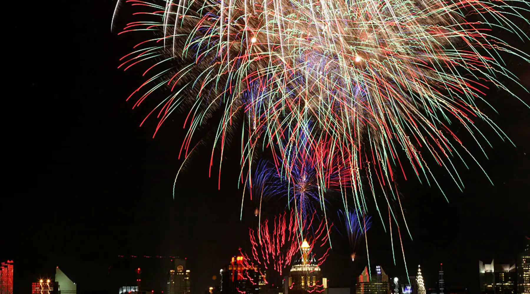 07/04/2017: What’s the Fourth of July without fireworks?