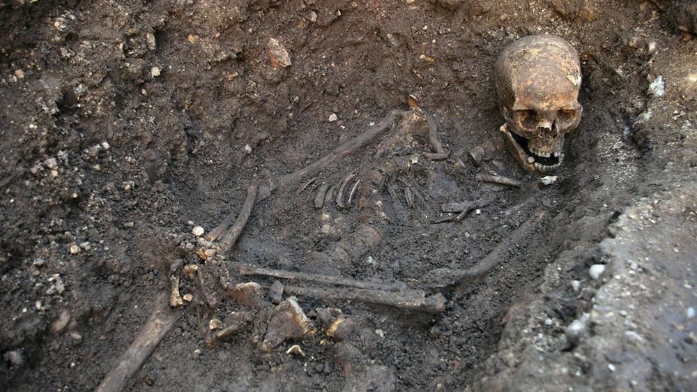 King Richard III's remains found under parking lot | MPR News