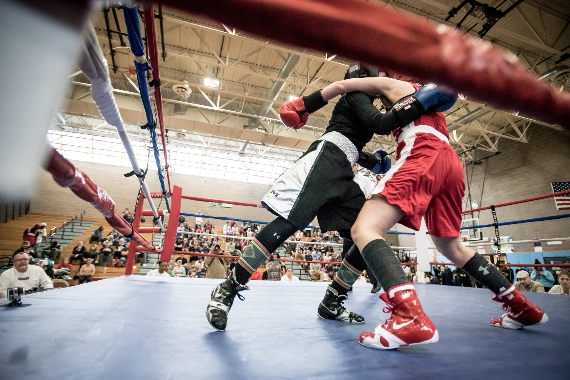 Photos: Young Muslim boxer gets her first bout in a hijab | MPR News