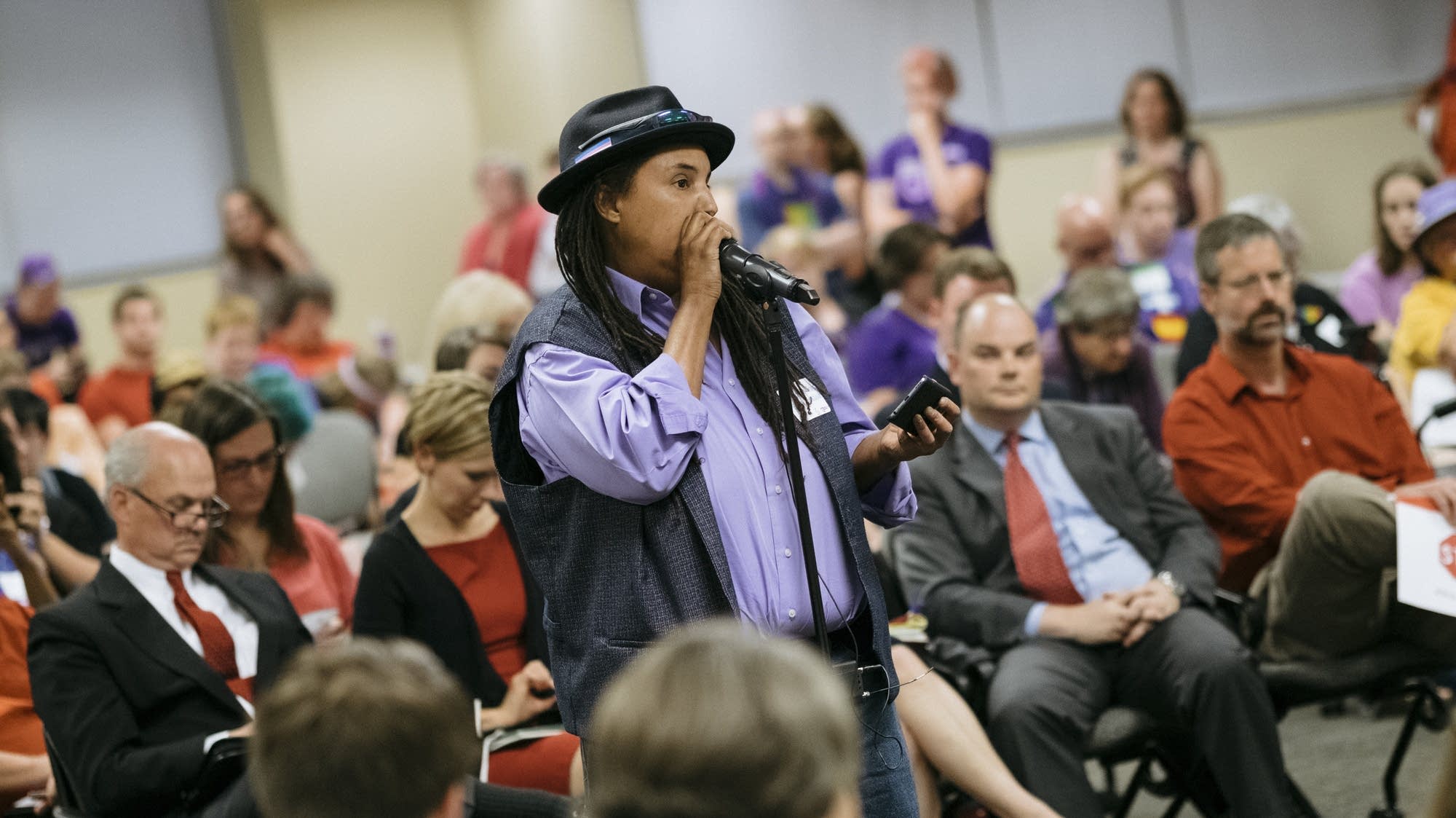 Transgender student guidelines for Minn. schools draws impassioned ...