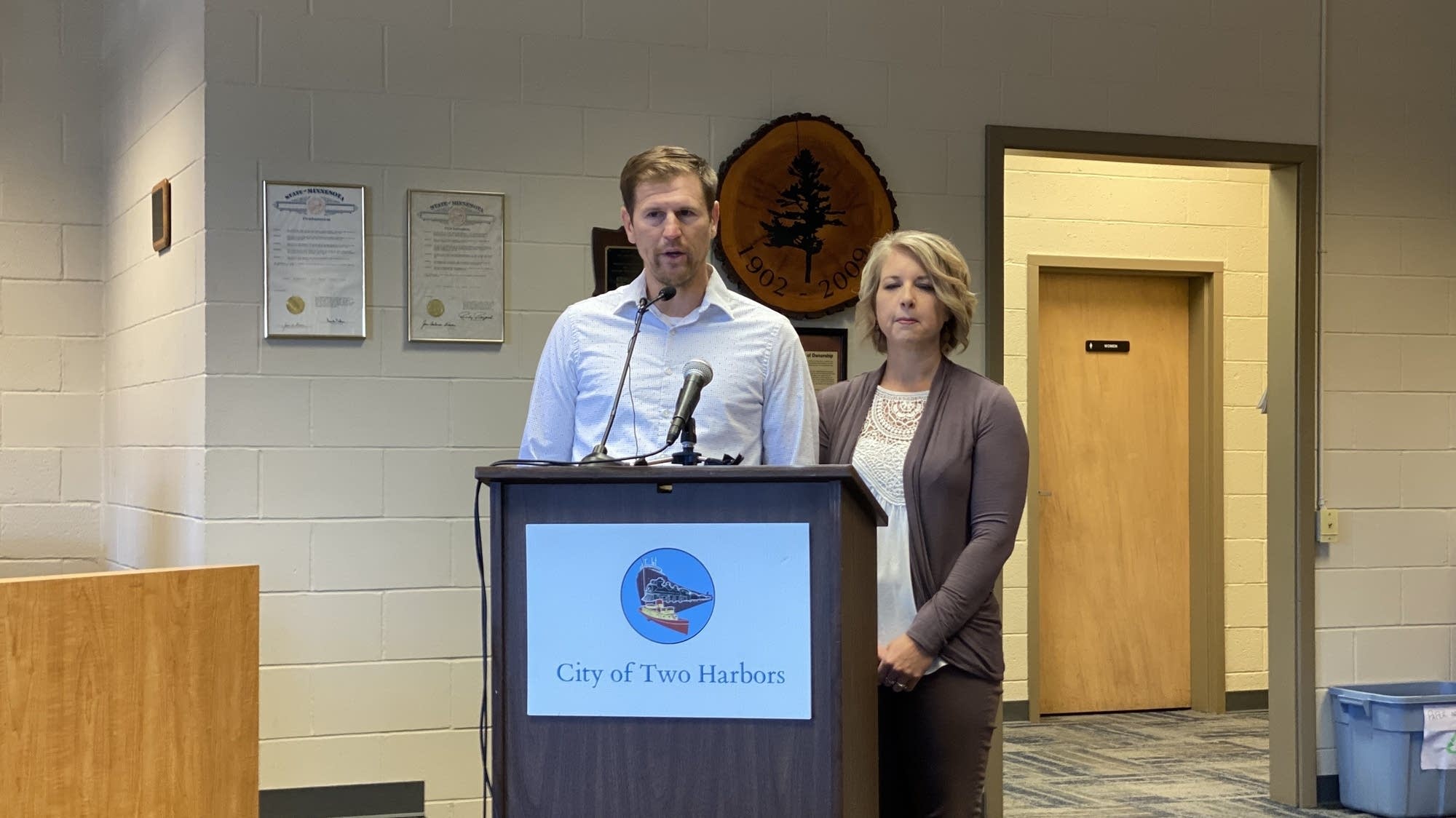 Defiant Two Harbors Mayor Chris Swanson says he will not resign | MPR News