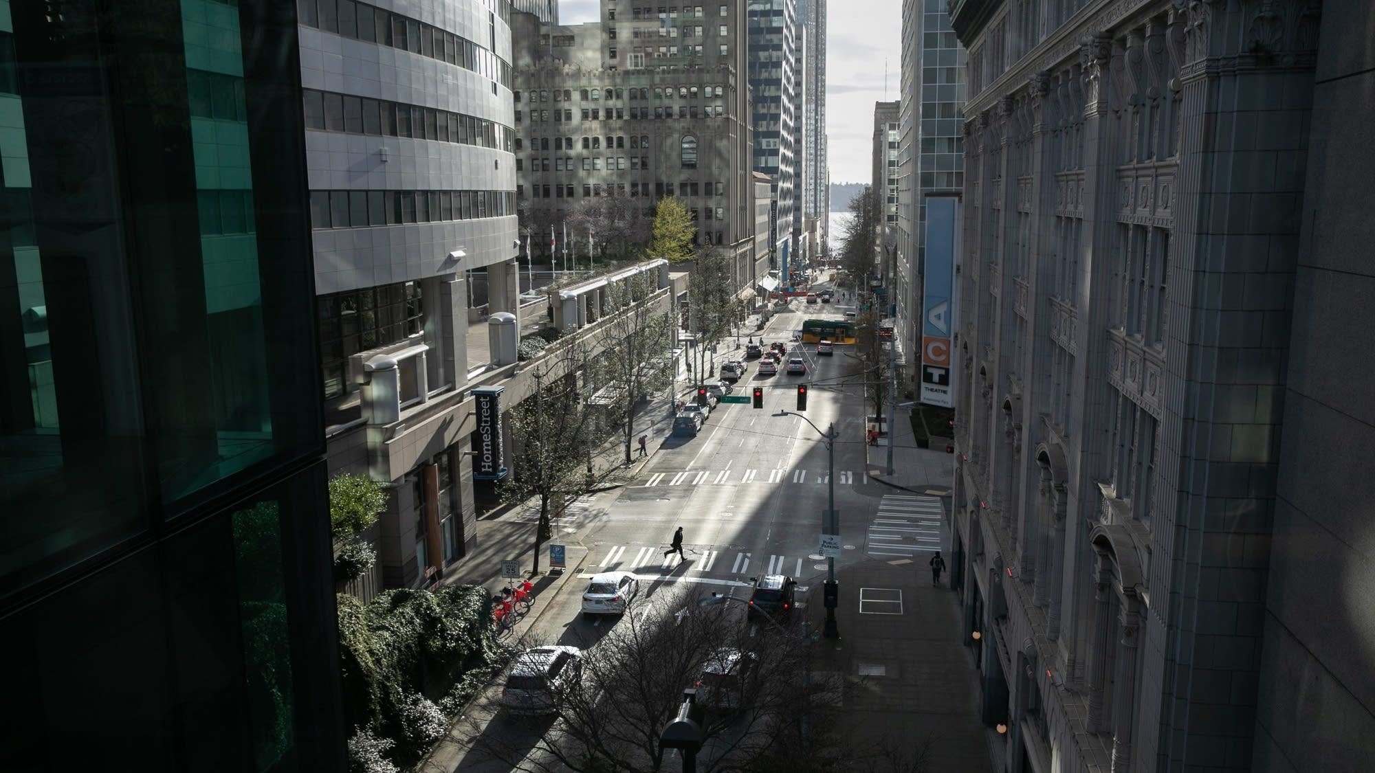 How less foot traffic is affecting Velouria, a Seattle boutique ...