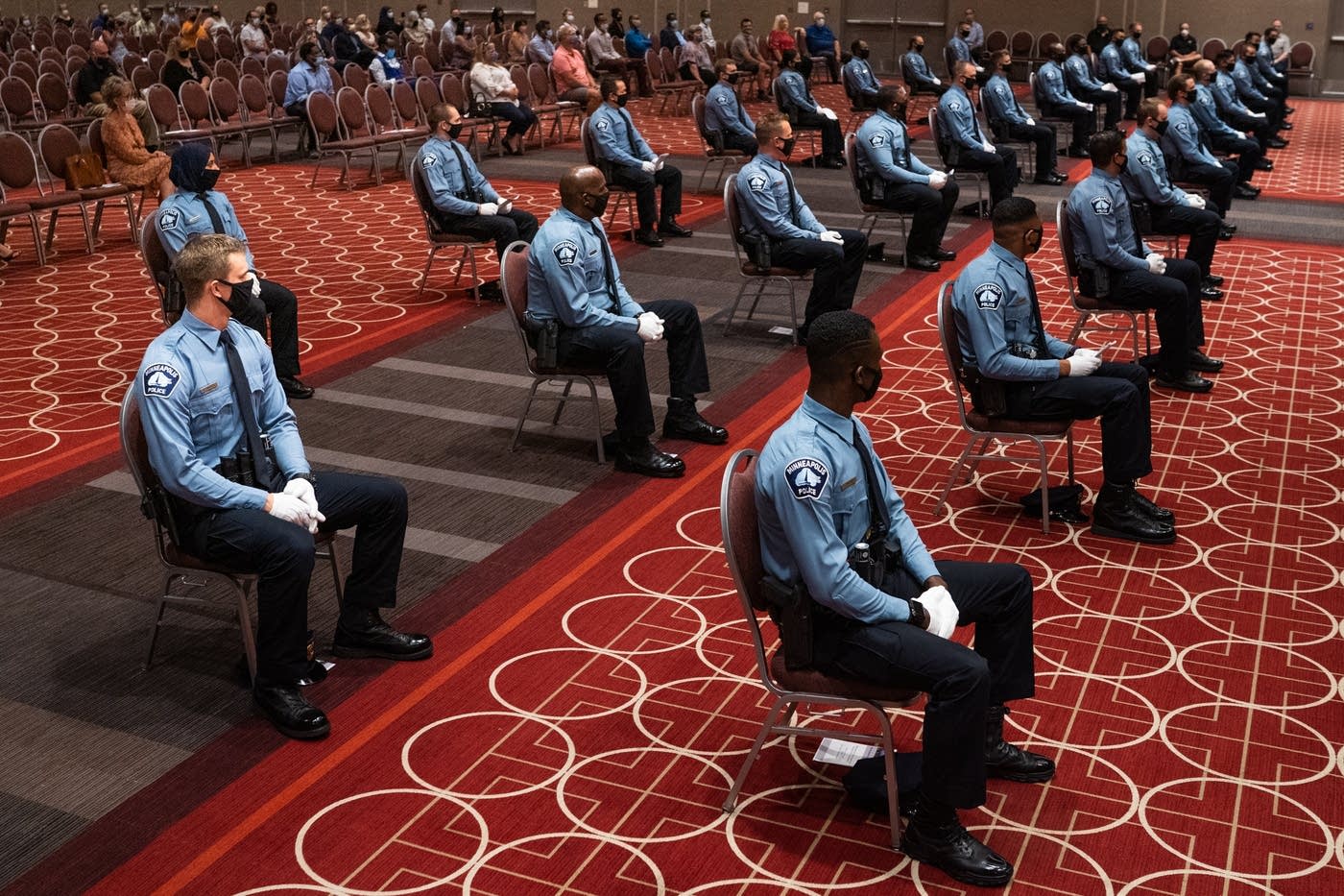 Minneapolis police welcome 29 recruits, who 'pulled together as a class ...