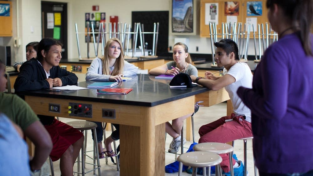 Summer school program gives incoming freshmen a jump start | MPR News