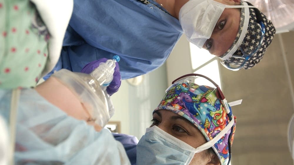 Study finds possible link between early anesthesia and learning ...