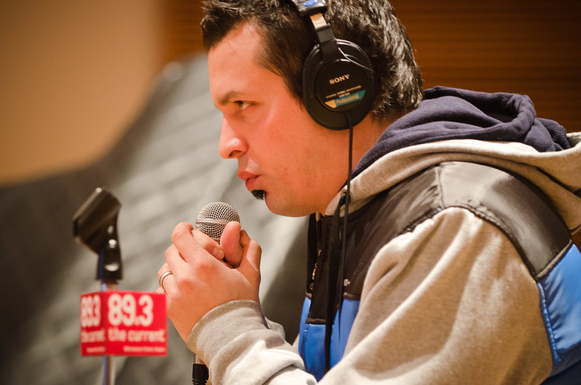 Atmosphere performs live in The Current studio