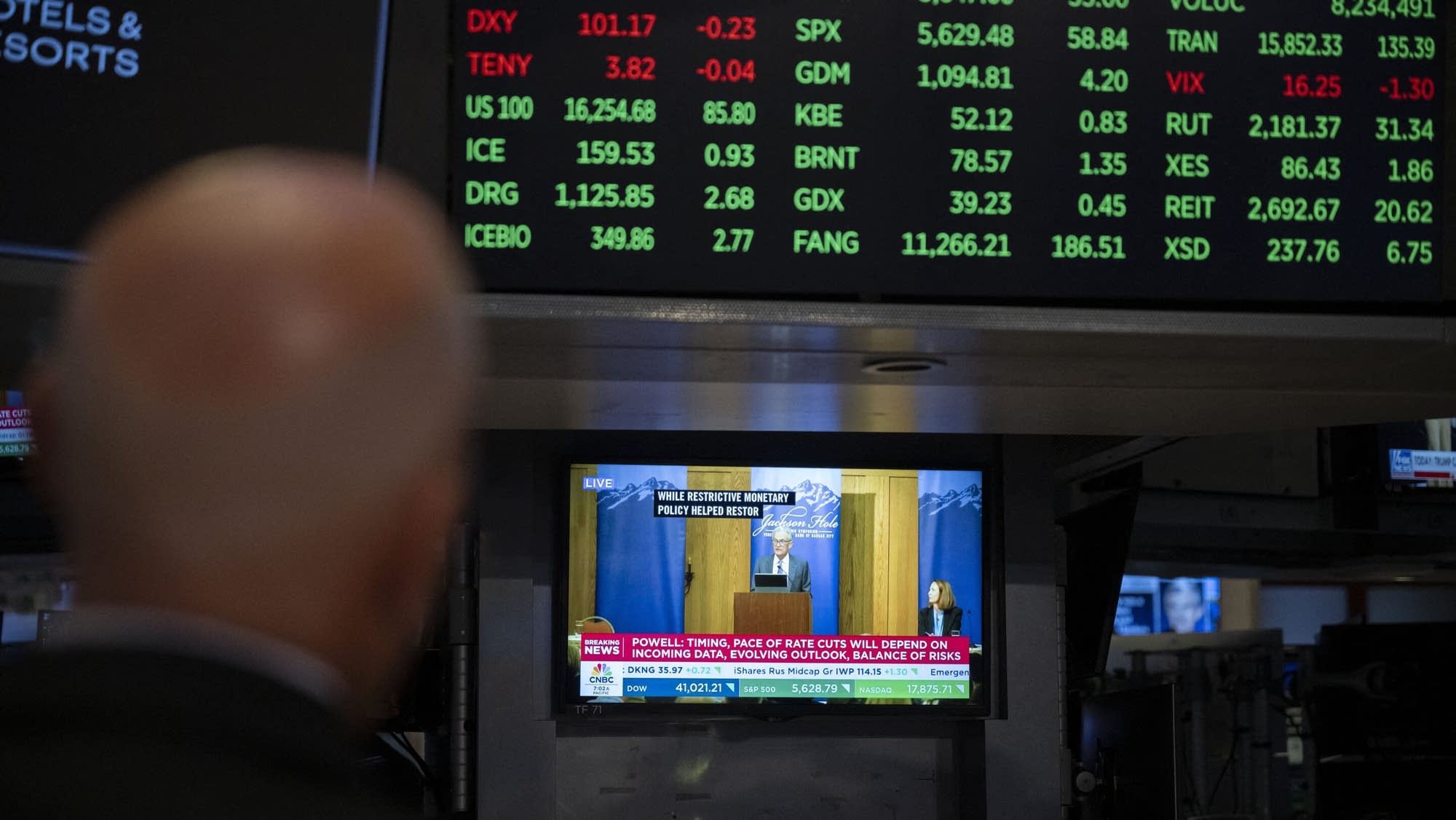 More of the pros are expecting higher inflation in the New Year