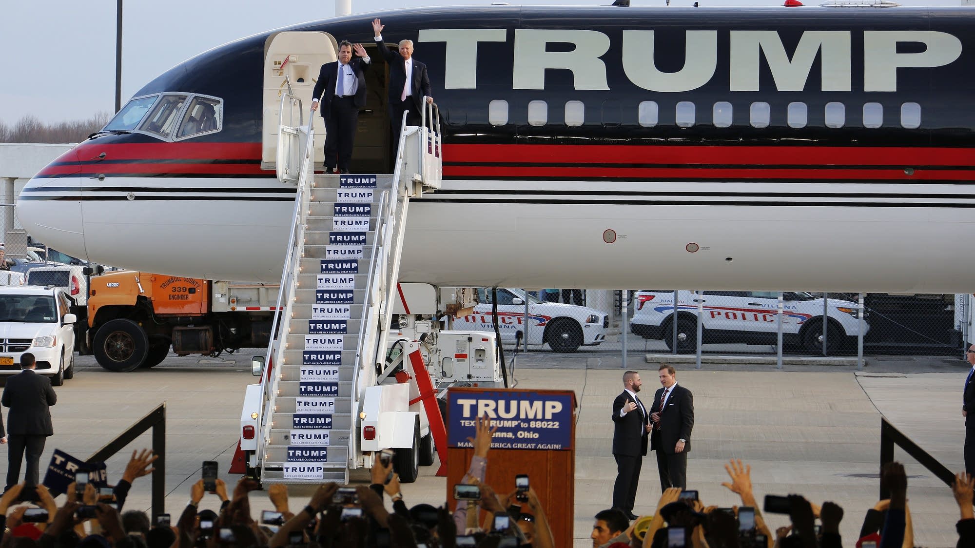 Why Donald Trump’s plane isn’t registered with the FAA | MPR News