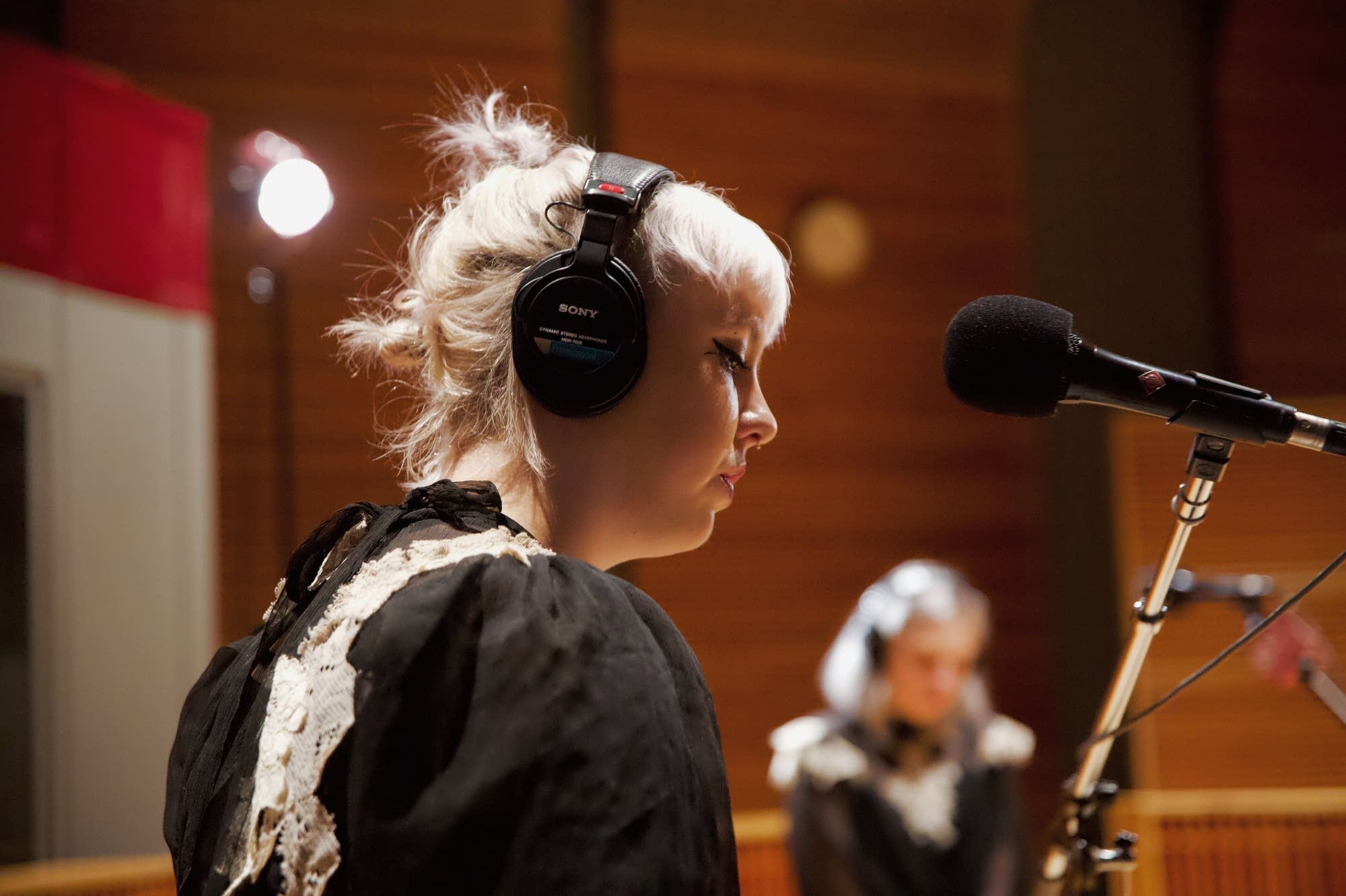 Kaelan Mikla bring Icelandic synth-punk to The Current studio