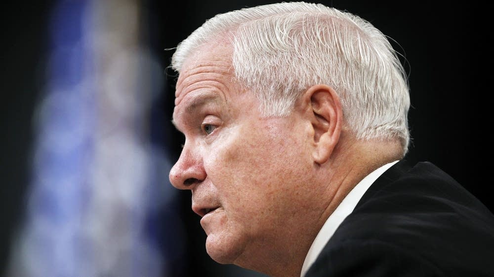 Defense Secretary Robert Gates plans to retire next year | MPR News
