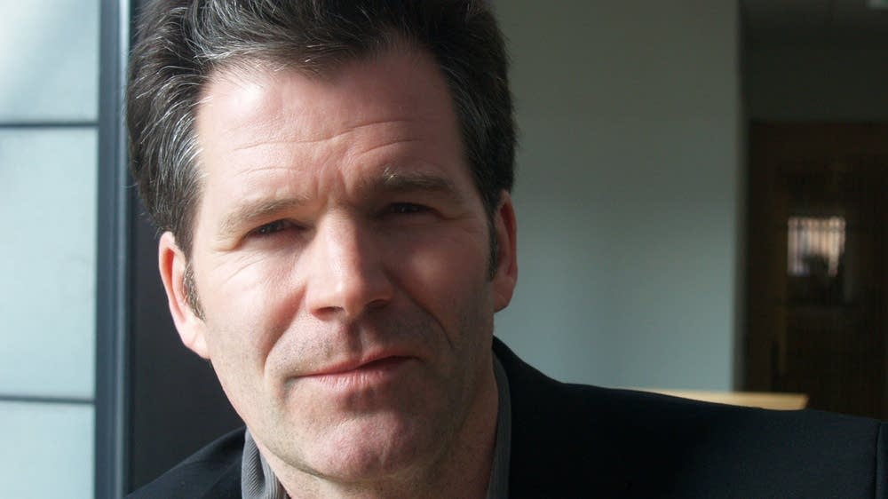 Memoir reveals how author went from streetfighter to writer | MPR News