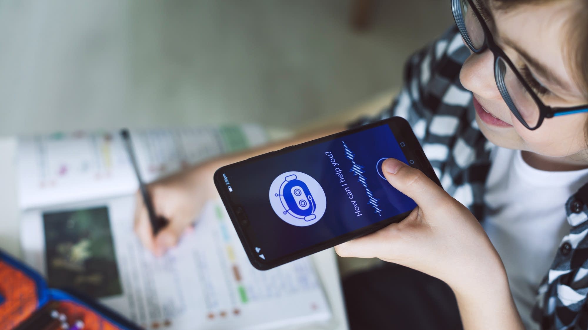 A bill that bans kids from using AI chatbots is gaining momentum