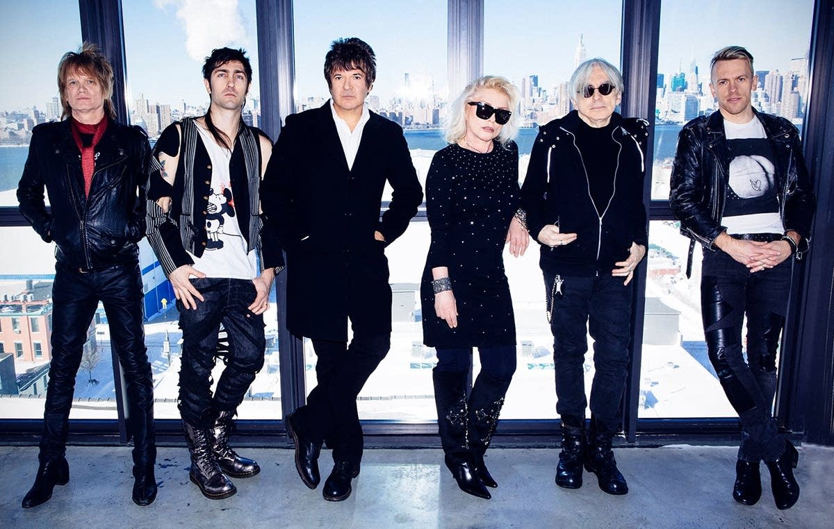 Today’s Music News: Blondie celebrate 40 years, but still need one more hit
