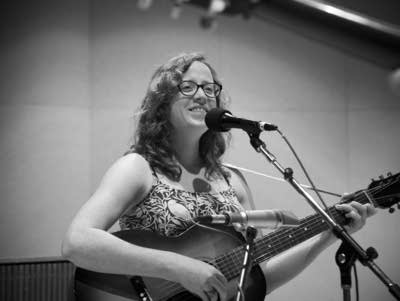 Miss Tess performs in the Radio Heartland studio | The Current