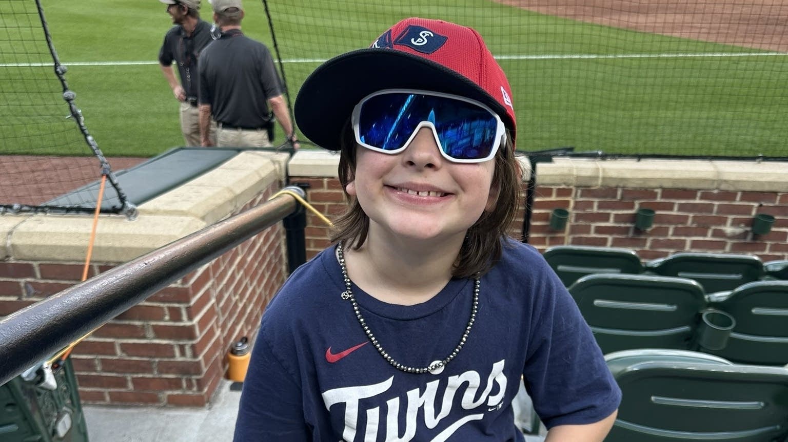 A stranger stole a young Twins fan’s signed baseball, then a group of ...