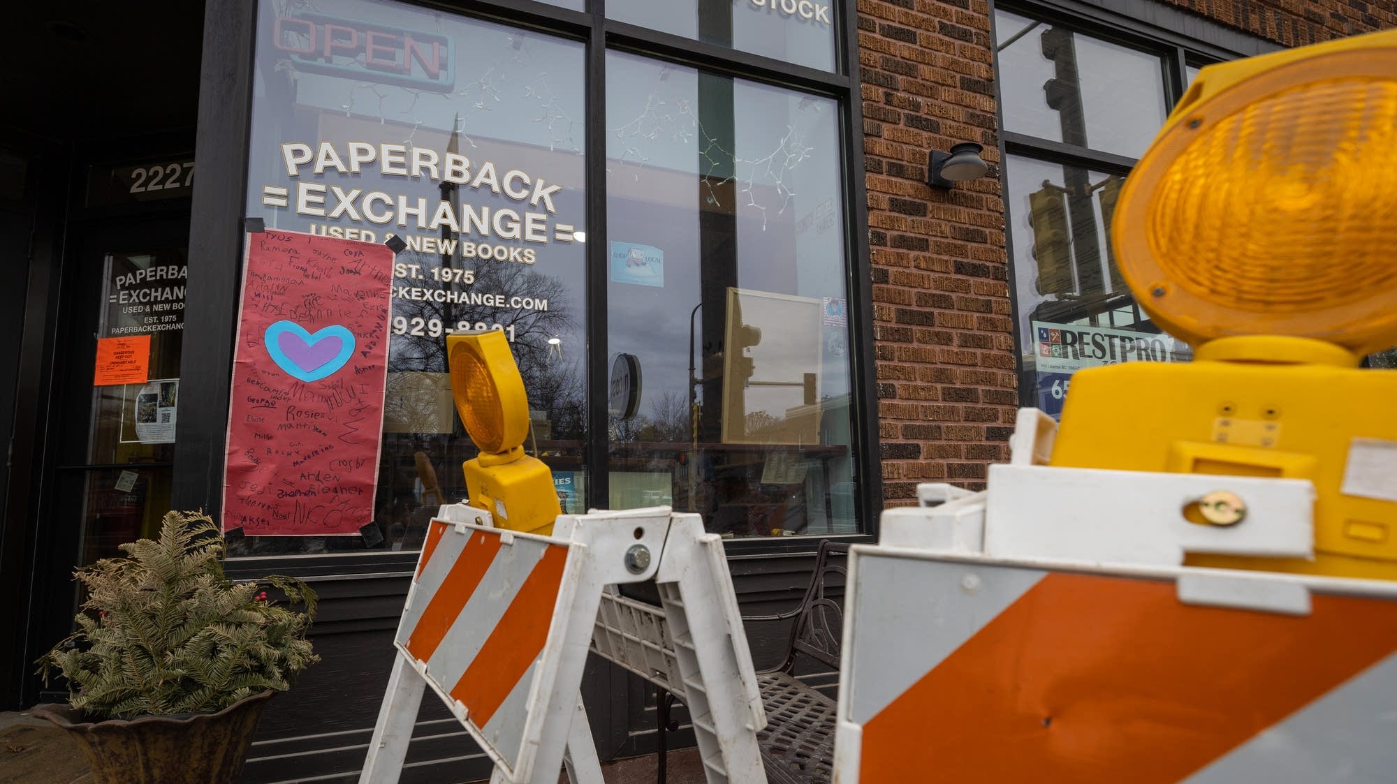 Lengthy cleanup, outpouring of support for Minneapolis businesses ...