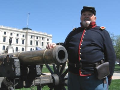 Bringing some bang to the Capitol | MPR News