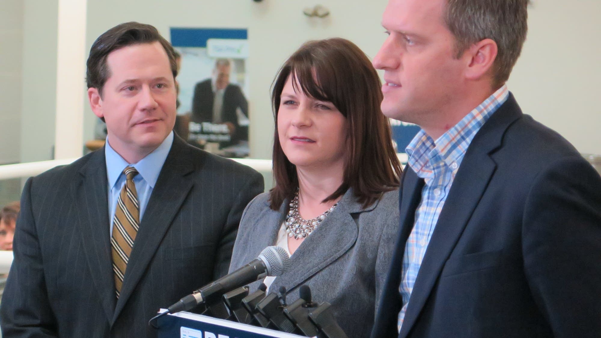 Debate over driver's licenses for unauthorized immigrants tangles Real ...