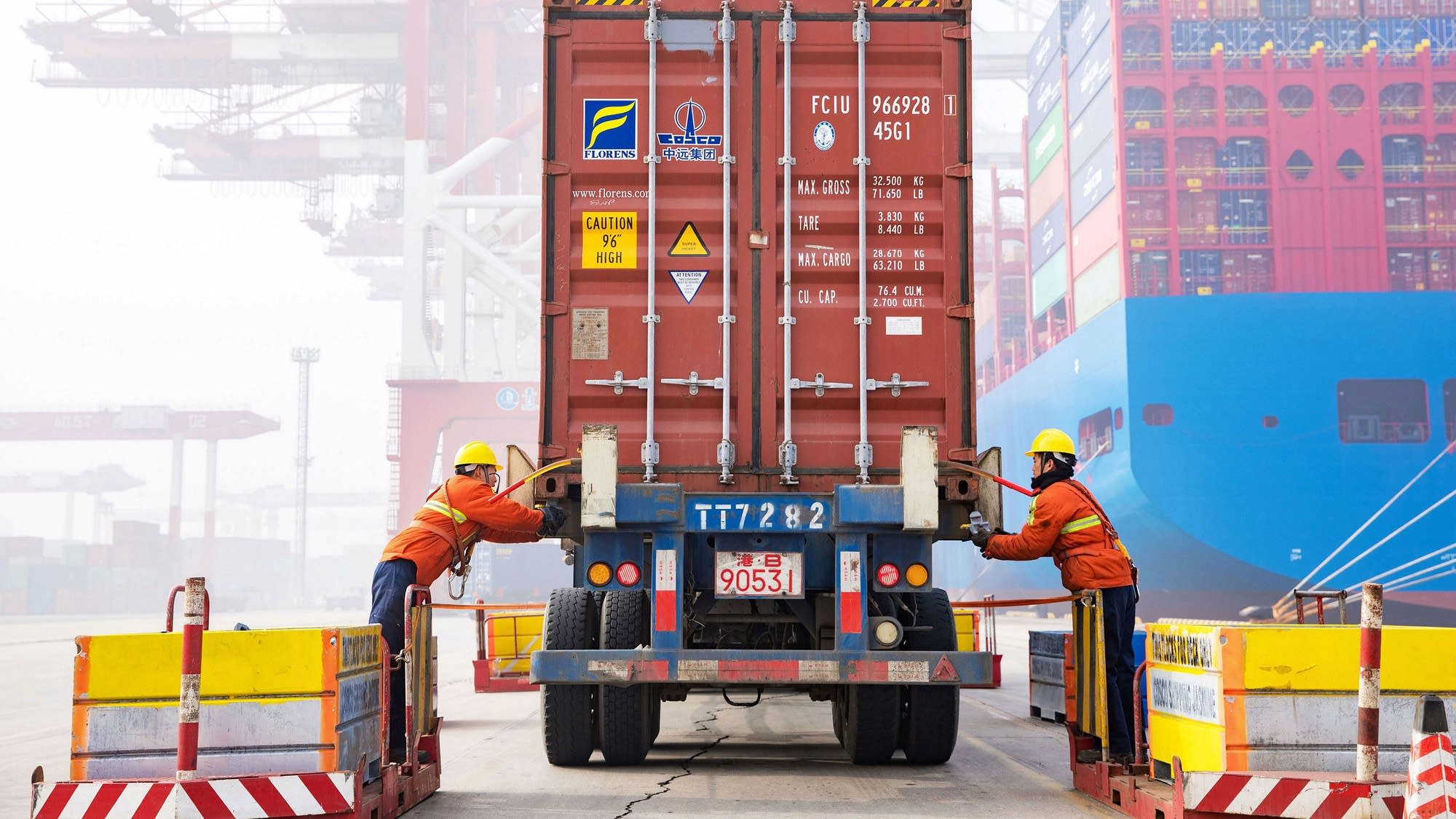 Indecision on tariff policy is costing businesses - Marketplace