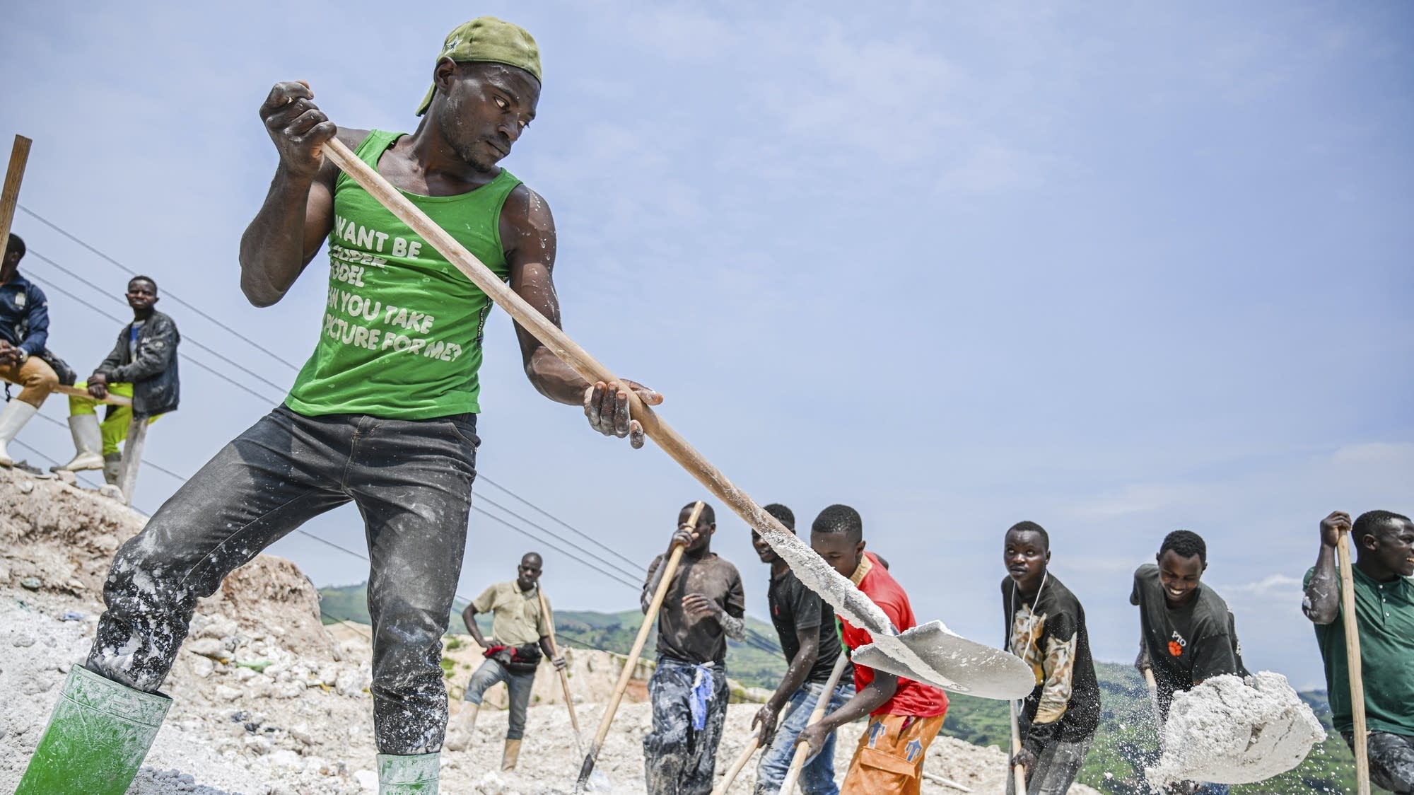 Congo's coltan miners dig for world's tech — and struggle regardless of ...