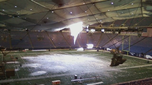 Snowstorm brings down Metrodome roof | MPR News