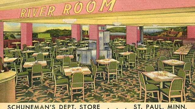 River Room restaurant serves its last lunch | MPR News