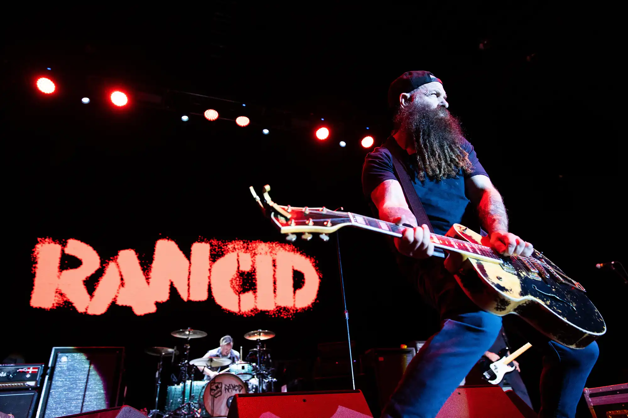 Nov. 25 in Music History: Happy birthday to Tim Armstrong of Rancid