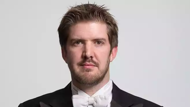 Cellist Andrew Joyce