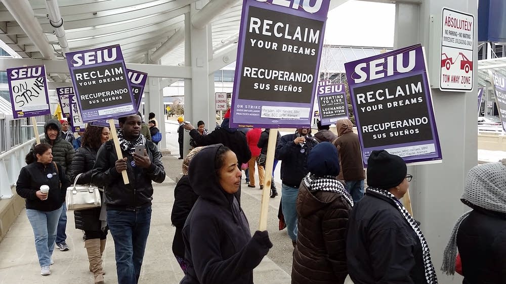 SEIU janitors begin pickets over wages, sick time | MPR News