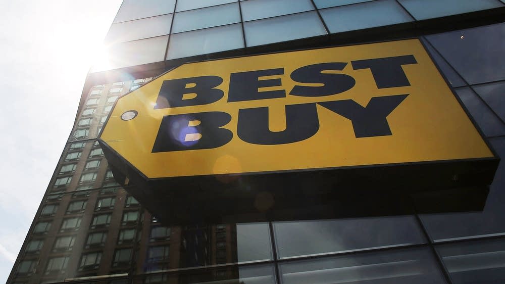 Best Buy founder Schulze given green light to make offer | MPR News